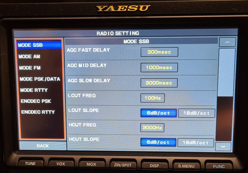 FTDX101 - VK4SN Amateur Radio Station