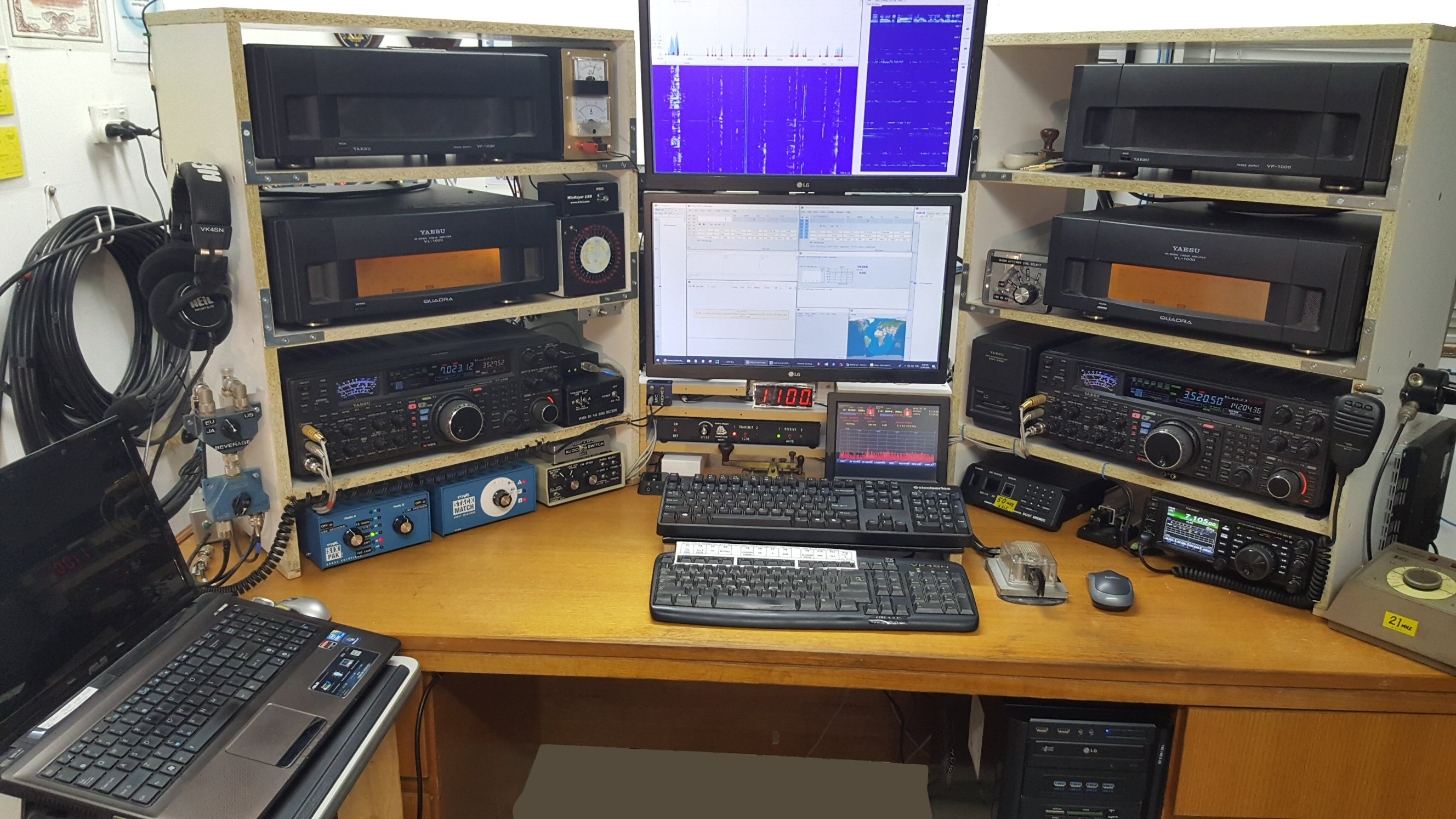 My Shack - VK4SN Amateur Radio Station
